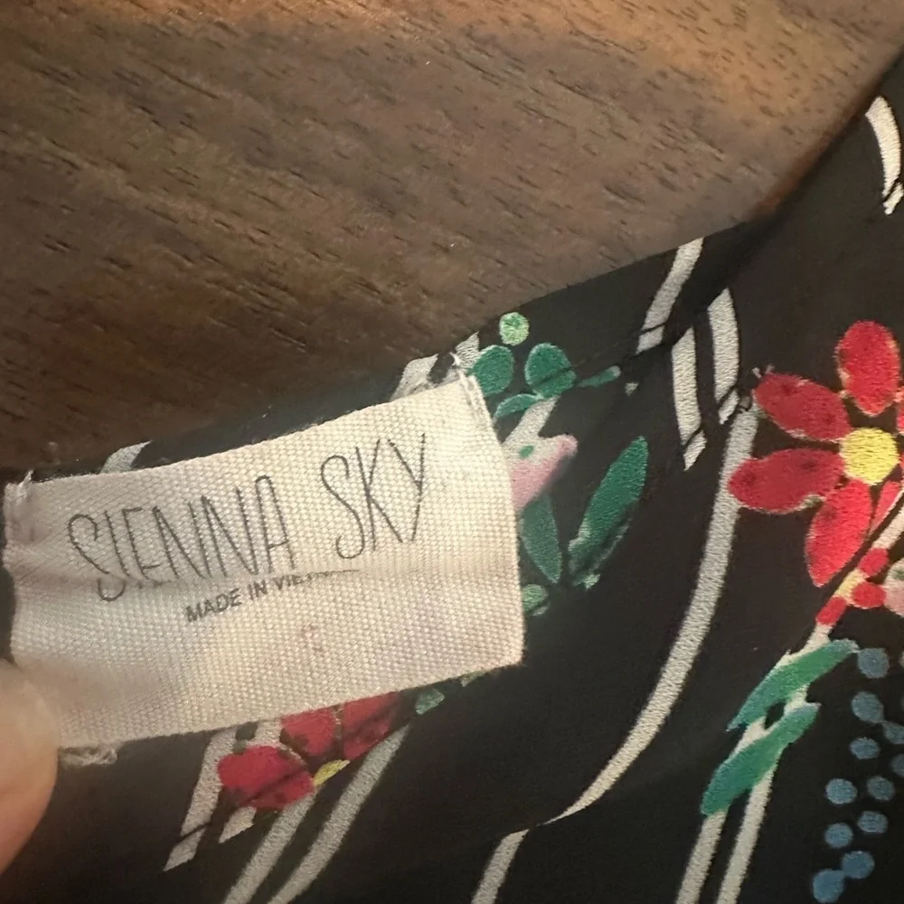 Sienna Sky | Tops | Sienna Sky Black And White Ruched Cut Out Blouse ...